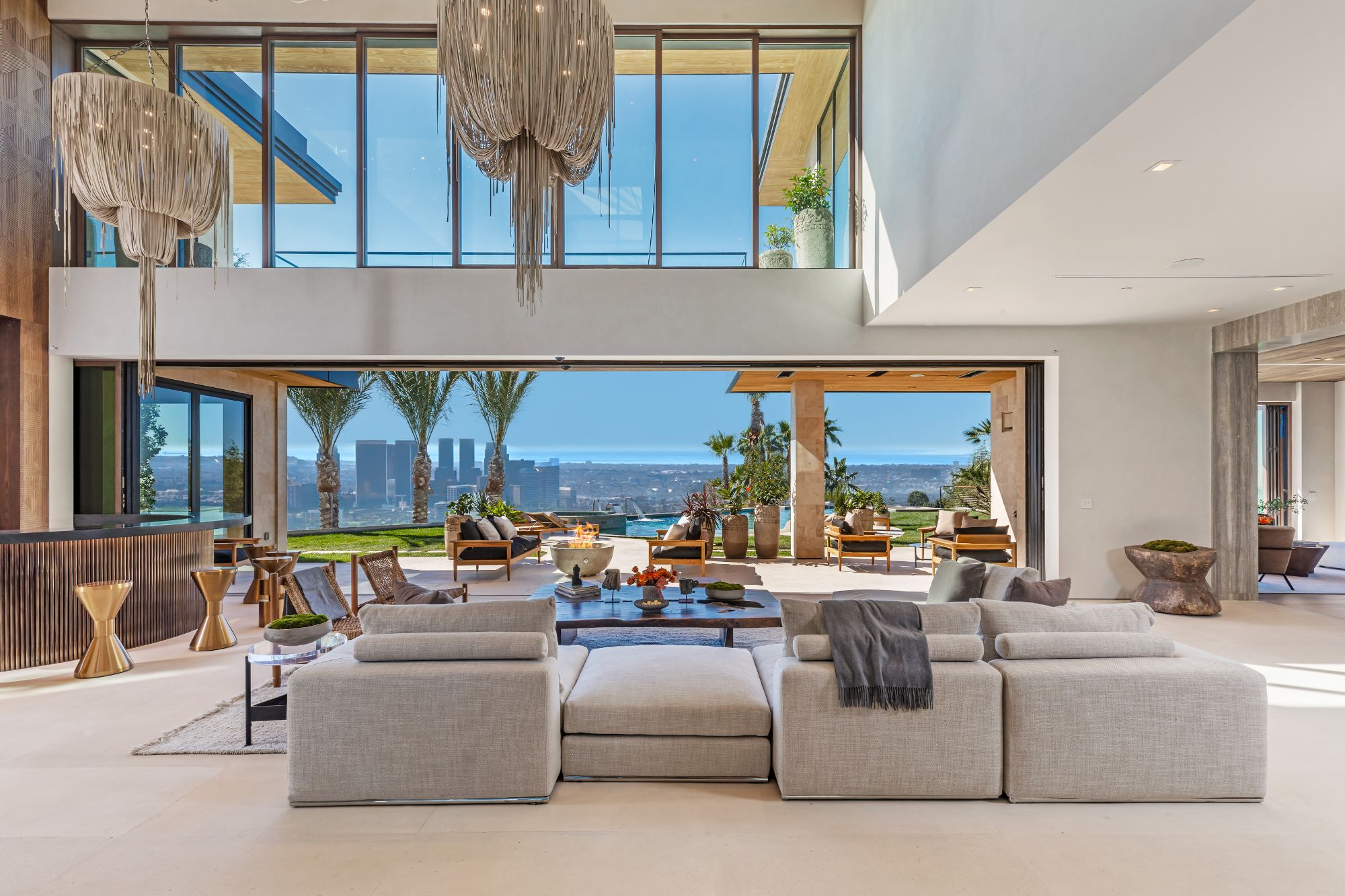 1625 Summitridge Drive