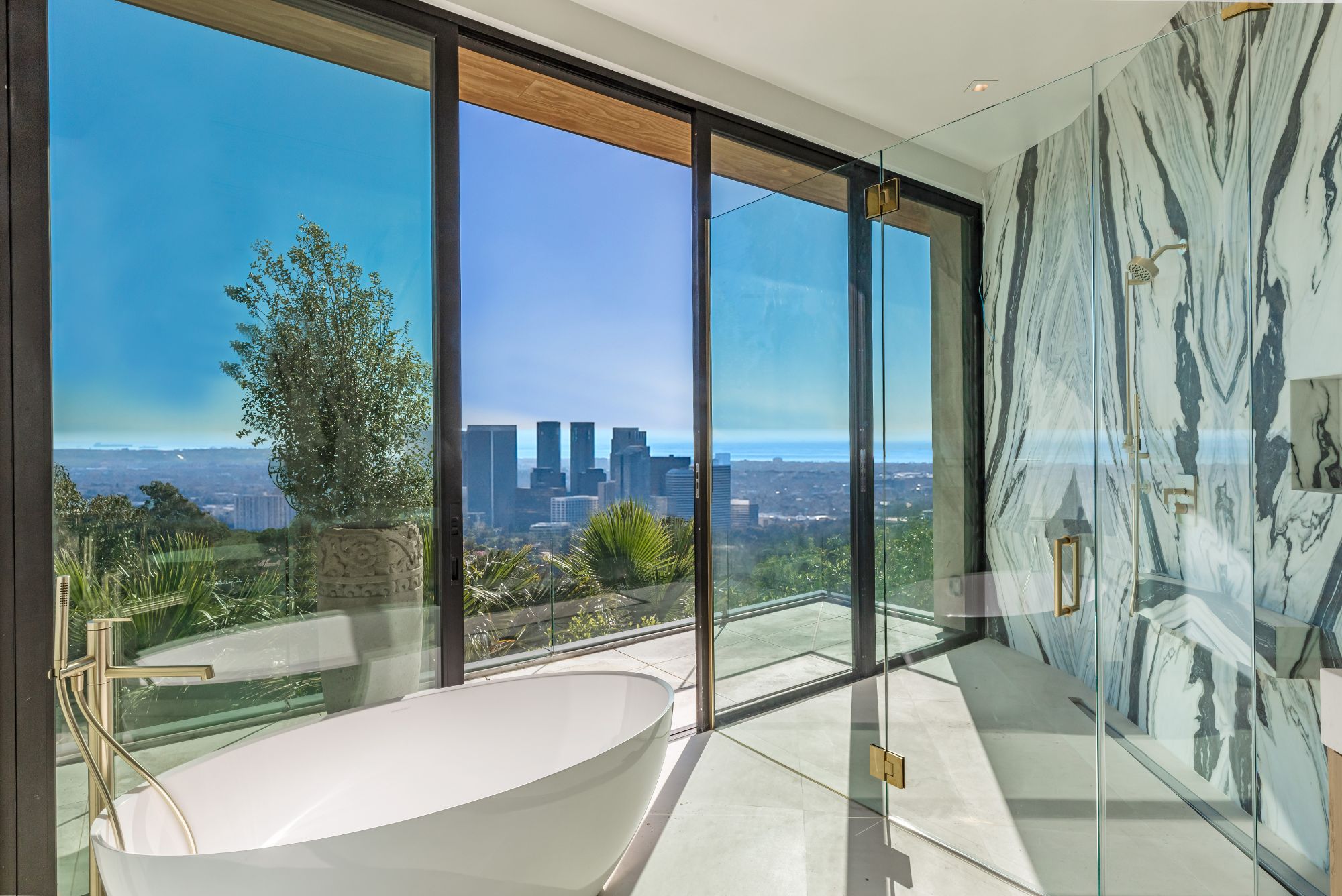 1625 Summitridge Drive